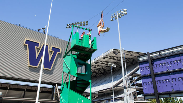 Mobile Zip Line Rental · National Event Pros