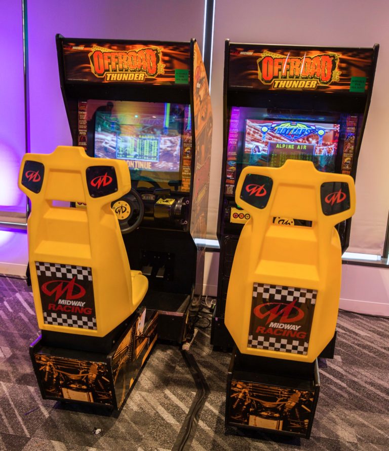 Offroad Thunder Arcade Driving Game Rental · National Event Pros