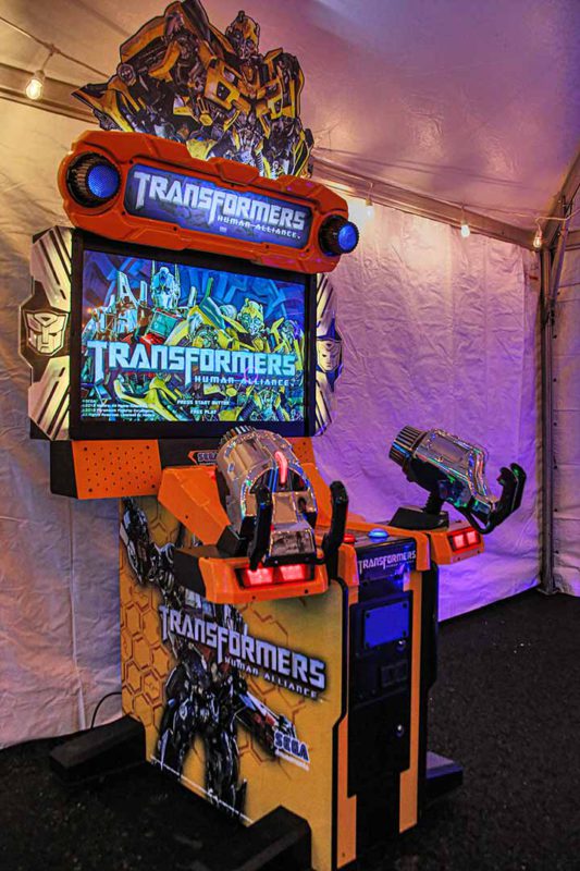 Transformers DELUXE | National Event Pros